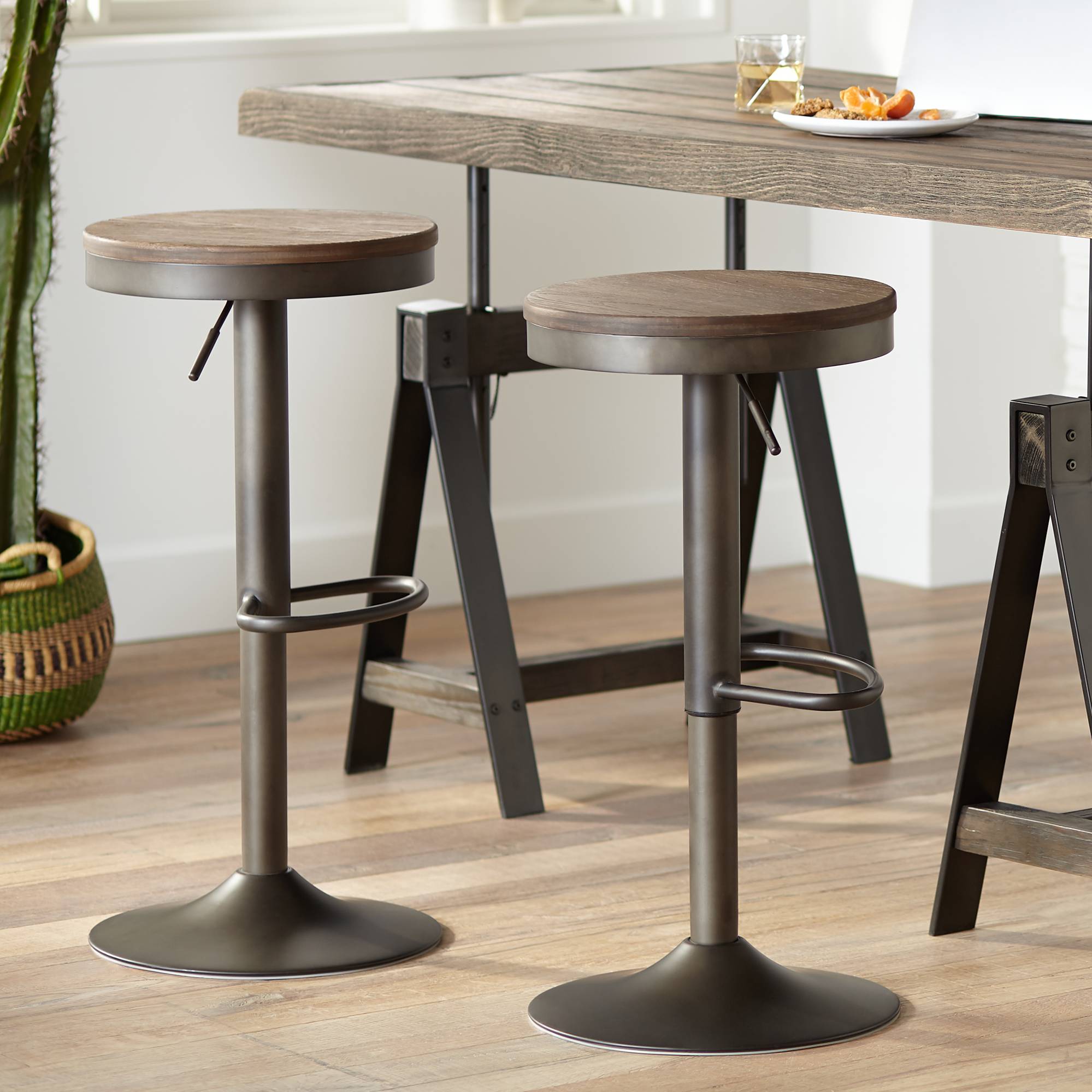 Dakota Brown Antique Adjustable Swivel Bar Stools Set of 2 | eBay Dakota Brown Antique Adjustable Swivel Bar Stools Set of 2 | eBay